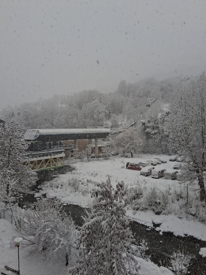 T2 Balcon 50m Télécabine Parking - Briançon