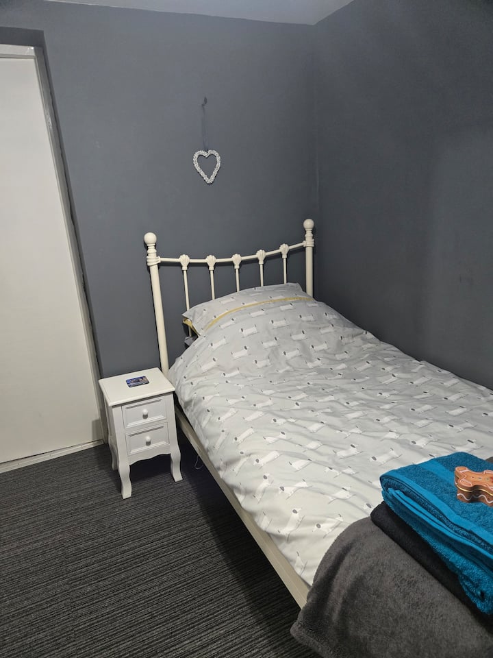 Cute And Comfortable En-suite - Shrewsbury