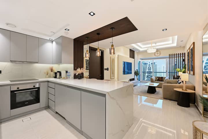 Luxury 28th Floor Lakeside Retreat By Dubai Marina - Dubai