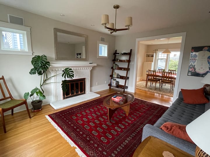 3 Br/2bth, Near Downtown, Mountain Views - Vancouver