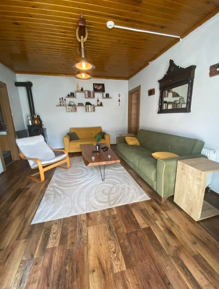 Maşukiye Otel'de 1+1 Teraslı - Kartepe