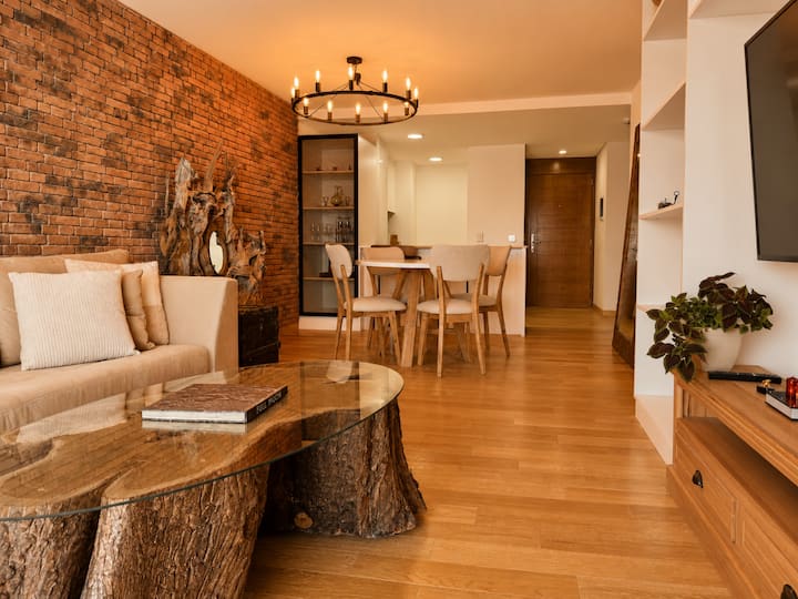 Lakefront View W/ Luxury 1.5bd Apt And Amenities! - Chile