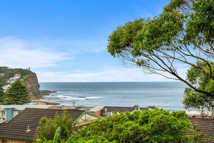 Seas The Day - Avoca Beach