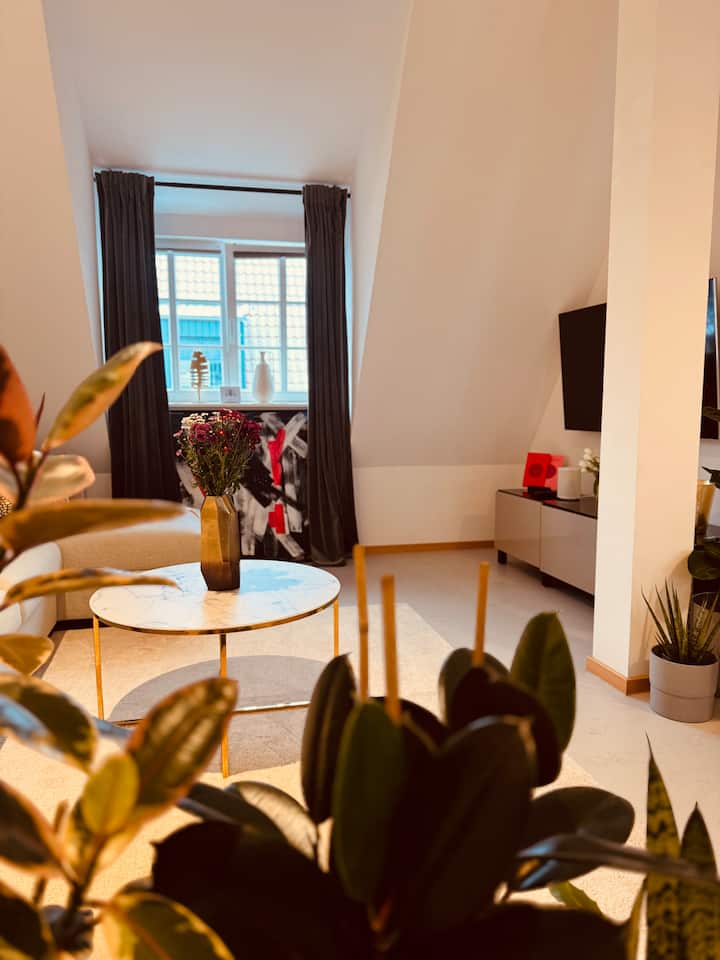 Goldlounge | An Der Krämerbrücke, Zentral - Erfurt