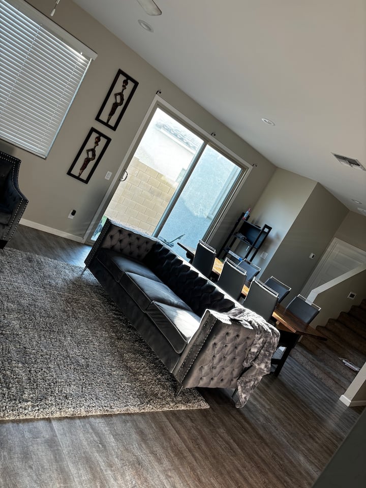 Private Room In A Spacious Home - Buckeye, AZ