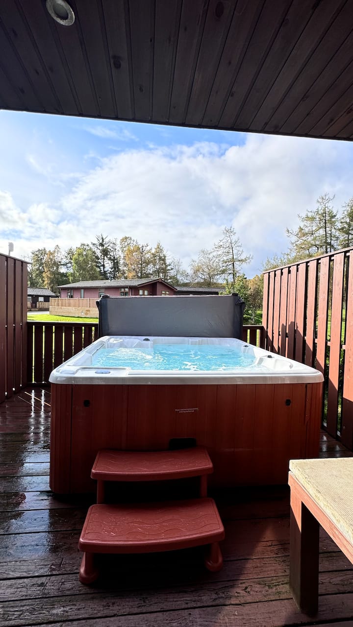 Hot Tub Lodge Hunters Quay - Dunoon