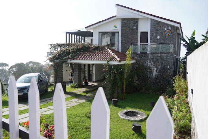 Kodai Drizzle - Kodaikanal