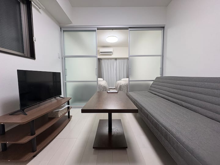 難波：徒歩7分
新世界、通天閣：徒歩2分
Landmark Namba Ebisucho 101号室 - Osaka