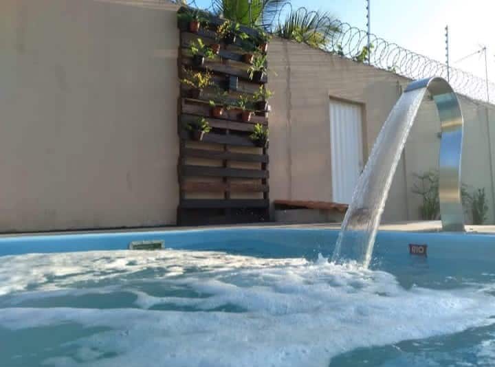 Casa Em Condomínio Com Piscina - Camaçari