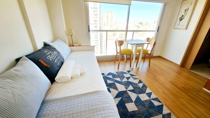 Hermosa Vista: Monoamb En Recoleta - Buenos Aires