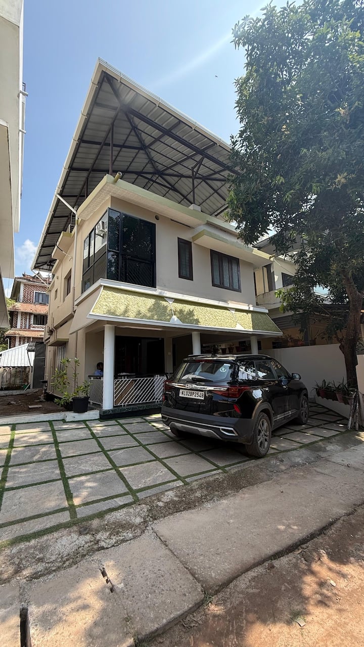 Samagra Ayurveda 2 Rooms For 4 People - Kollam