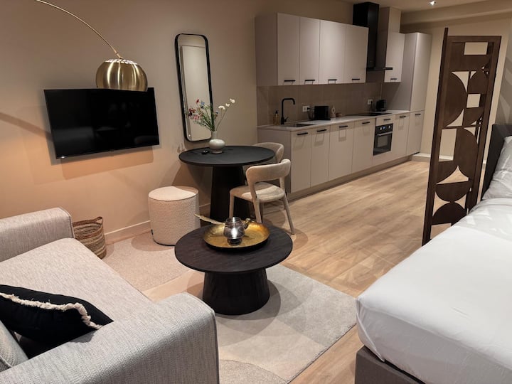 Kvs 4 | Short/longstay | Stylish Boutique Studio - Eindhoven