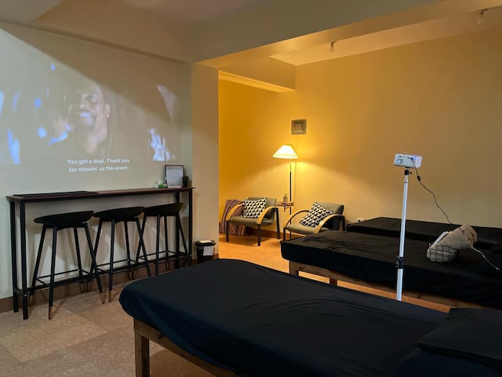 R&j Staycation - La Trinidad