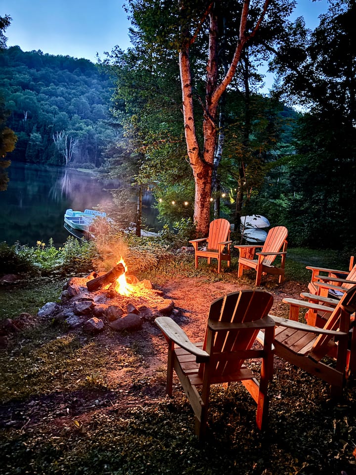 Lakefront Cottage Near Tremblant - Laurentides