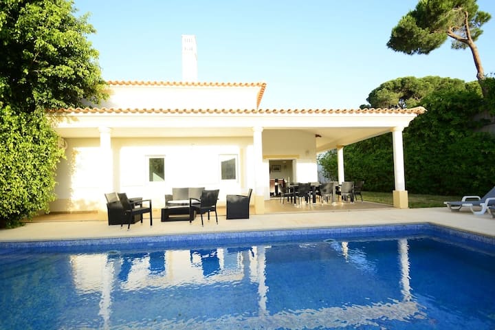 Villa Falesia Beach Iii - Albufeira