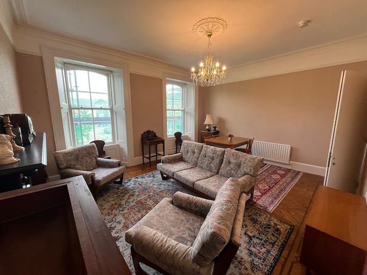 The Bluebell @ The Market Corner (1 Bed Apart) - Kilkee