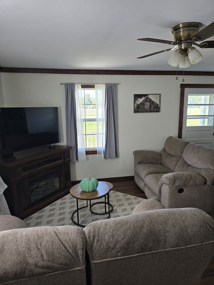 Eagle's Nest - Wolf Creek State Park, Windsor