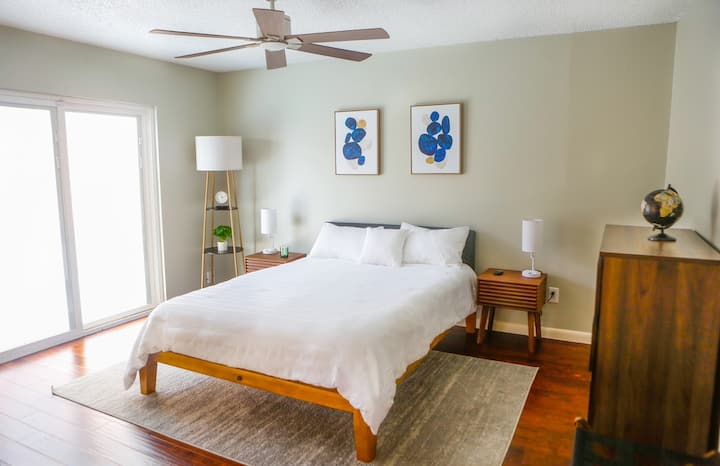 Cozy 1br Near Airport & Downtown - San Antonio, TX