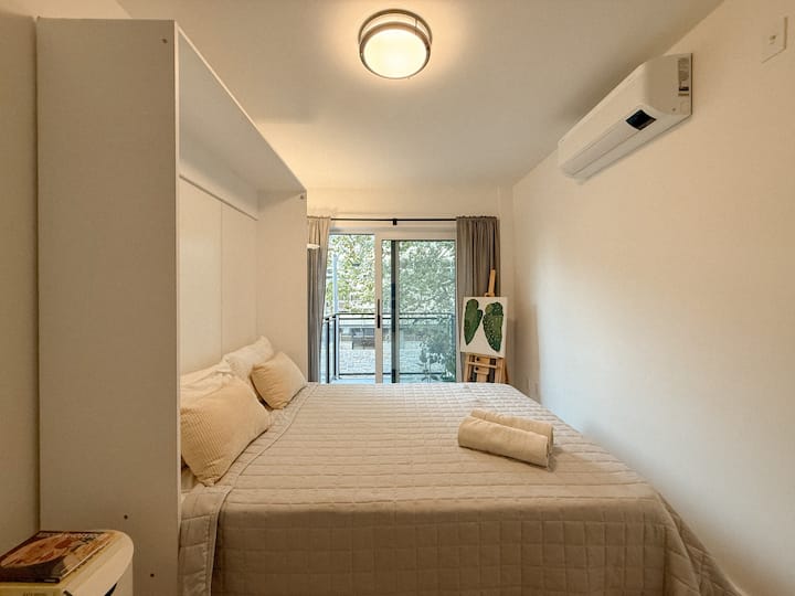 Bright Guest Bedroom & Bathroom In New Building - 紐約, NY