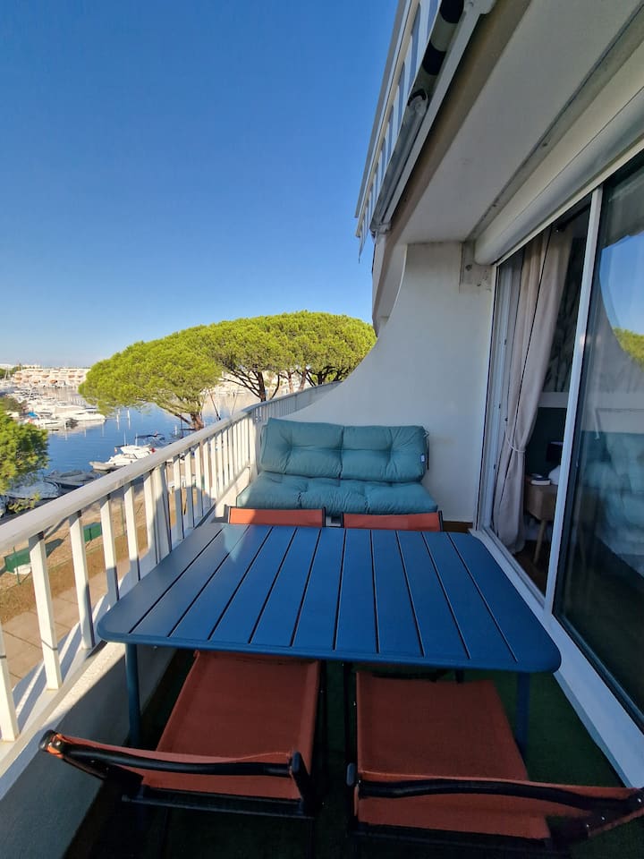 Studio Cabine Vue Sur La Marina 4 Couchages - Le Grau-du-Roi