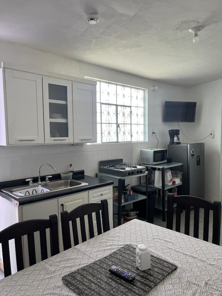 Depto. Luna, Un Espacio Sencillo, Cómodo Y Seguro. - Benito Juarez