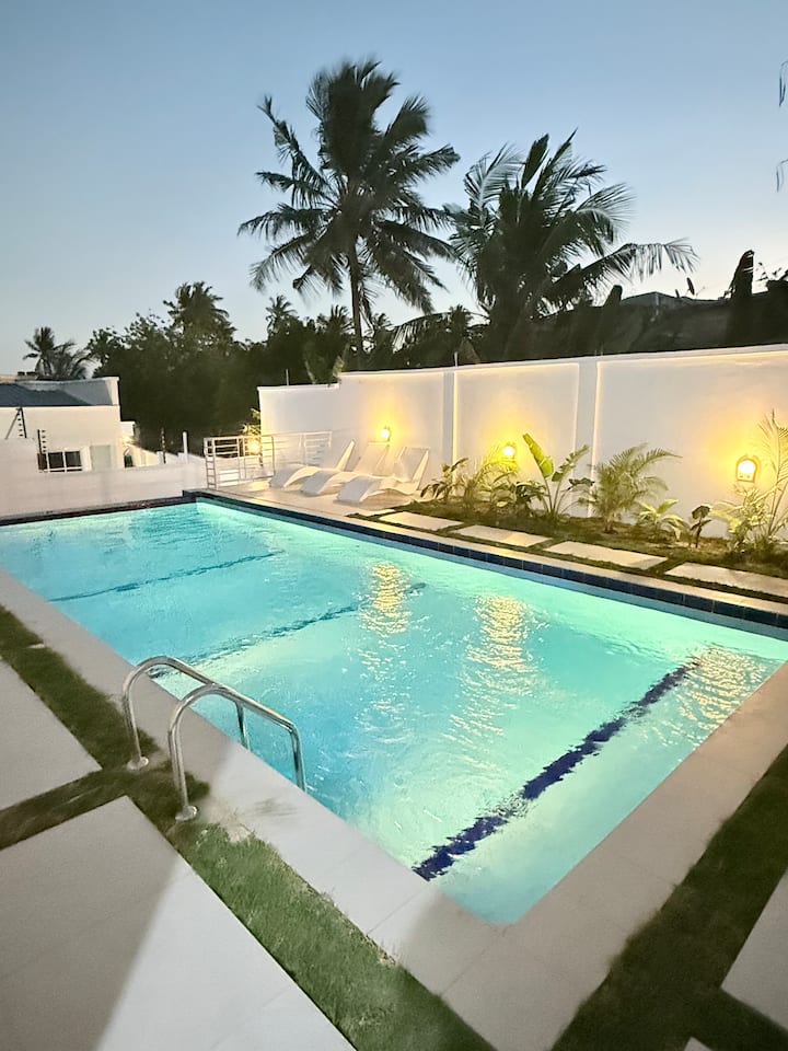 Aggiestays Cozy 2bdr At Goba W/pool And Garden - Dar es Salaam