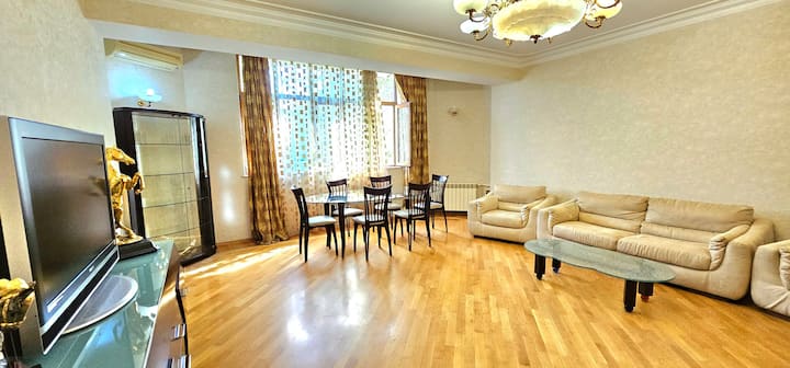 Apartment Near Old Town - Azerbaijan
