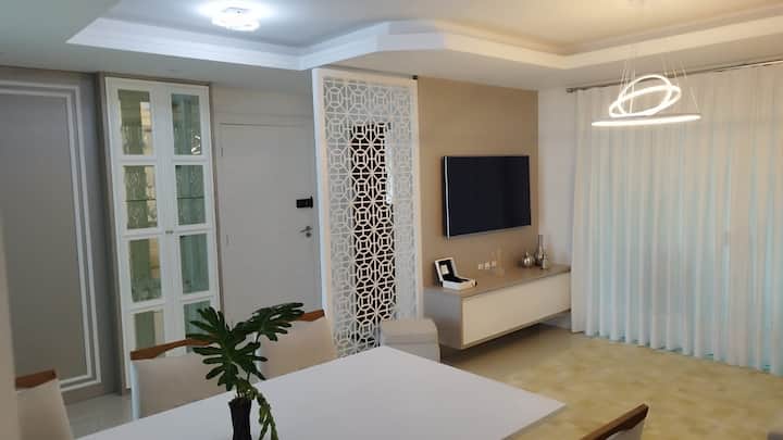 Lindo Apto A Poucos Passos Do Mar - Pôrto Belo