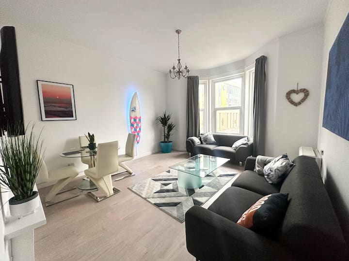The City Surfer - Parking Included - Sleeps 5 - Bournemouth