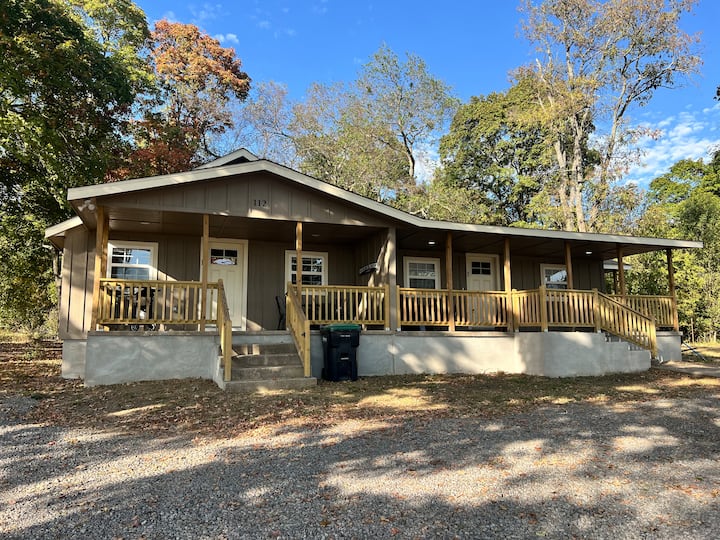 Riverhawk Retreat~the Nest 
Unit 1 - Tahlequah, OK