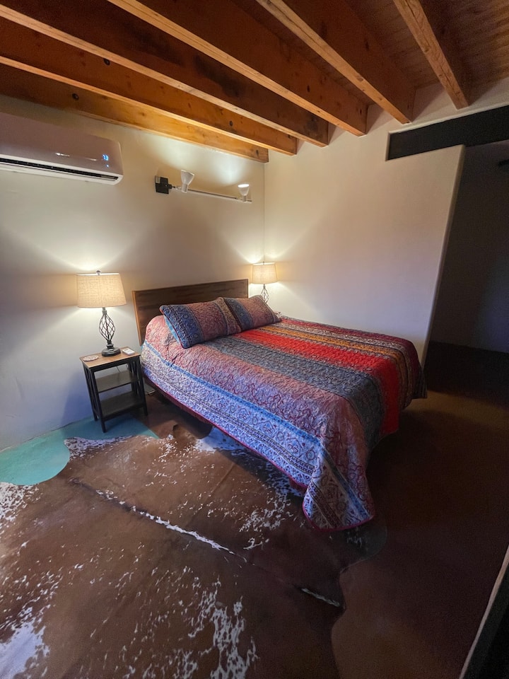 Casita Del Mundo - Los Alamos, NM