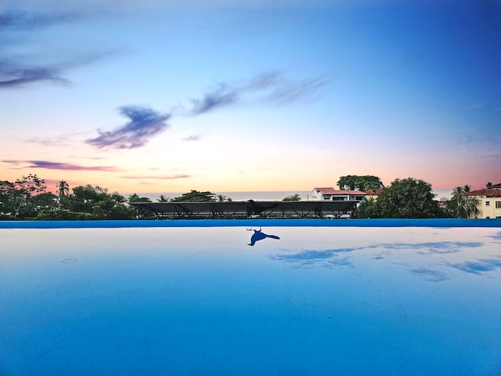 Luxurious Villa With Rooftop Pool Steps From Beach - Jaco