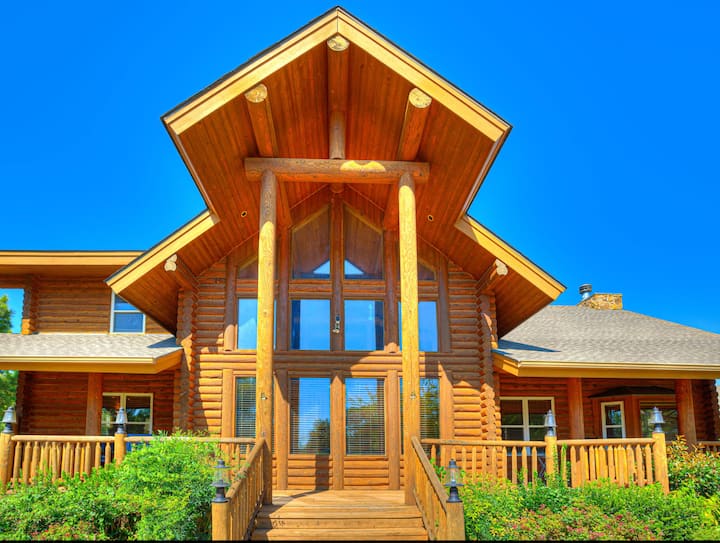 Okc Getaway Cabin: Games, Yoga & Karaoke - 