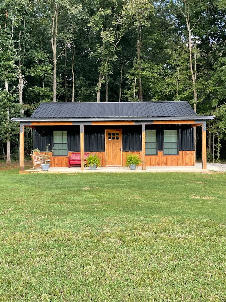The Cabin In The Oakes - Macon, MS