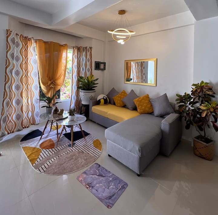 Randbulz Staycation Place-unit 2 - Dumaguete