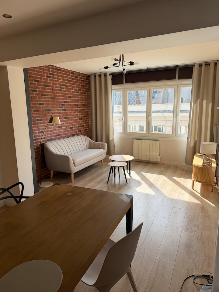 Bel Appartement En Hyper Centre  D'arras - Arras