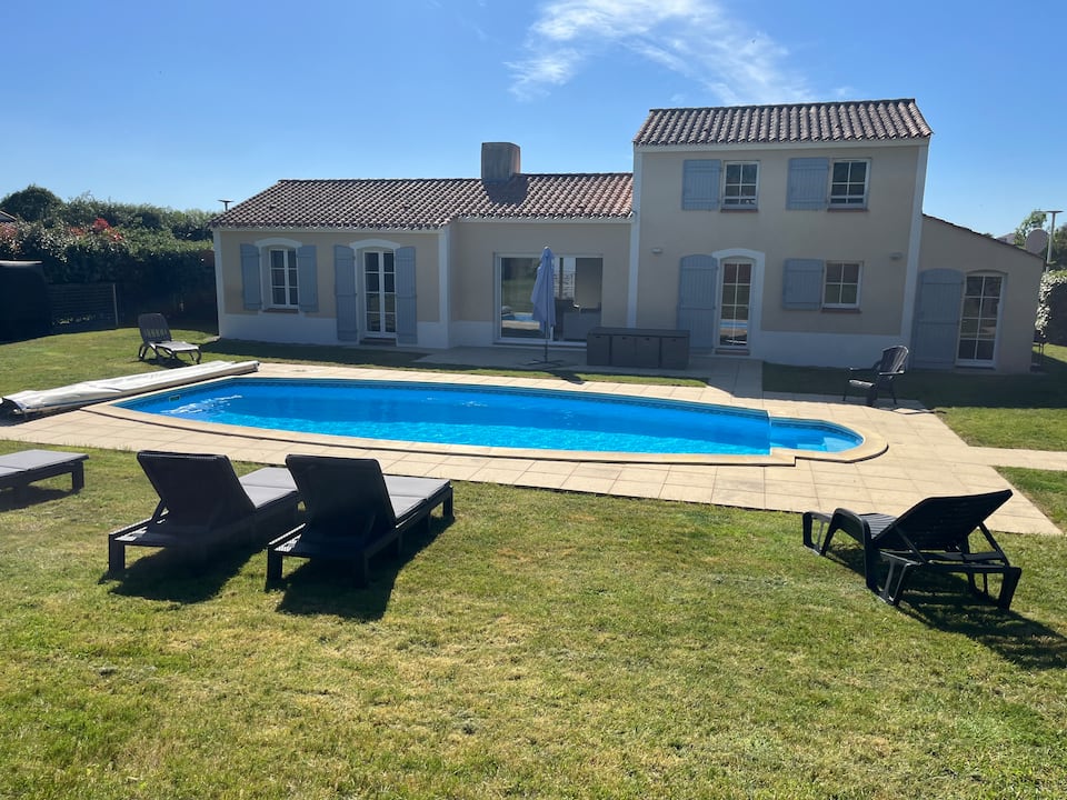Vendée : locations de vacances avec piscine - France | Airbnb