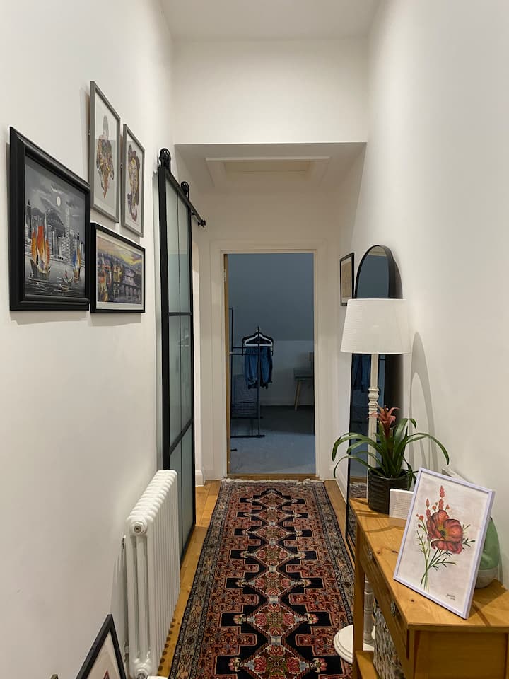 Spacious Modern Ensuite Room - Enfield