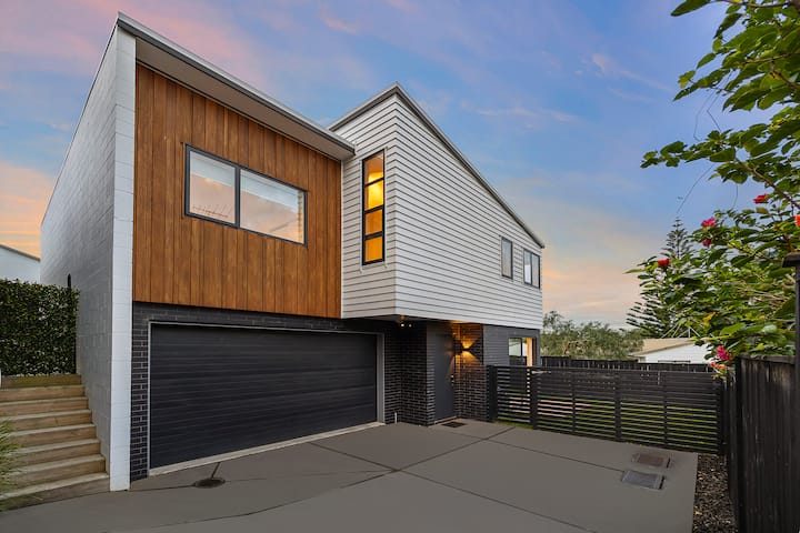 Modern Stay: Near Sylvia Park - Auckland
