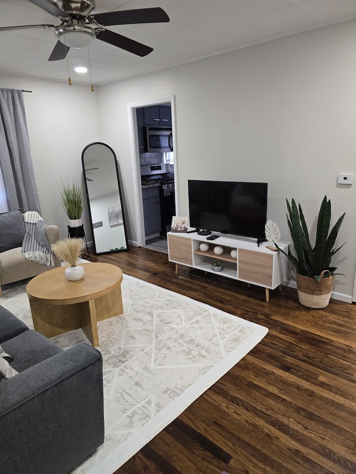 Casa Record Ii.  Modern, Clean! - Lafayette