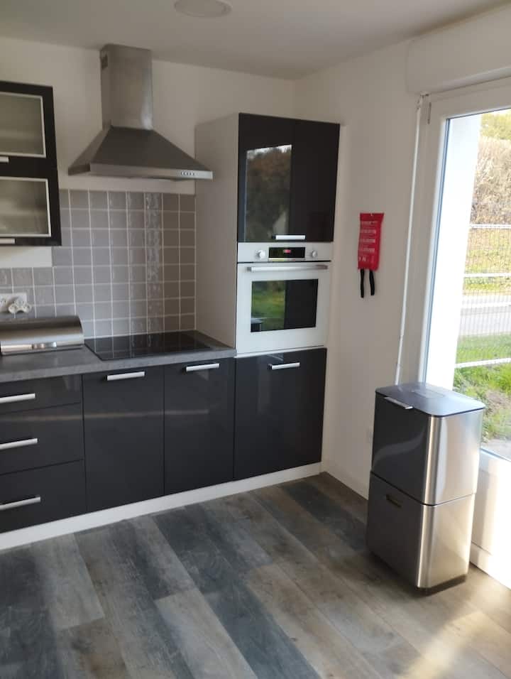 Maison Neuve En Pleine Campagne - Mouriez