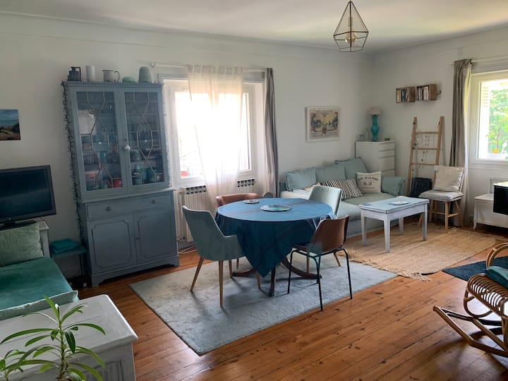 Beau T2 Bis Dans Un Cadre Arboré - Anglet