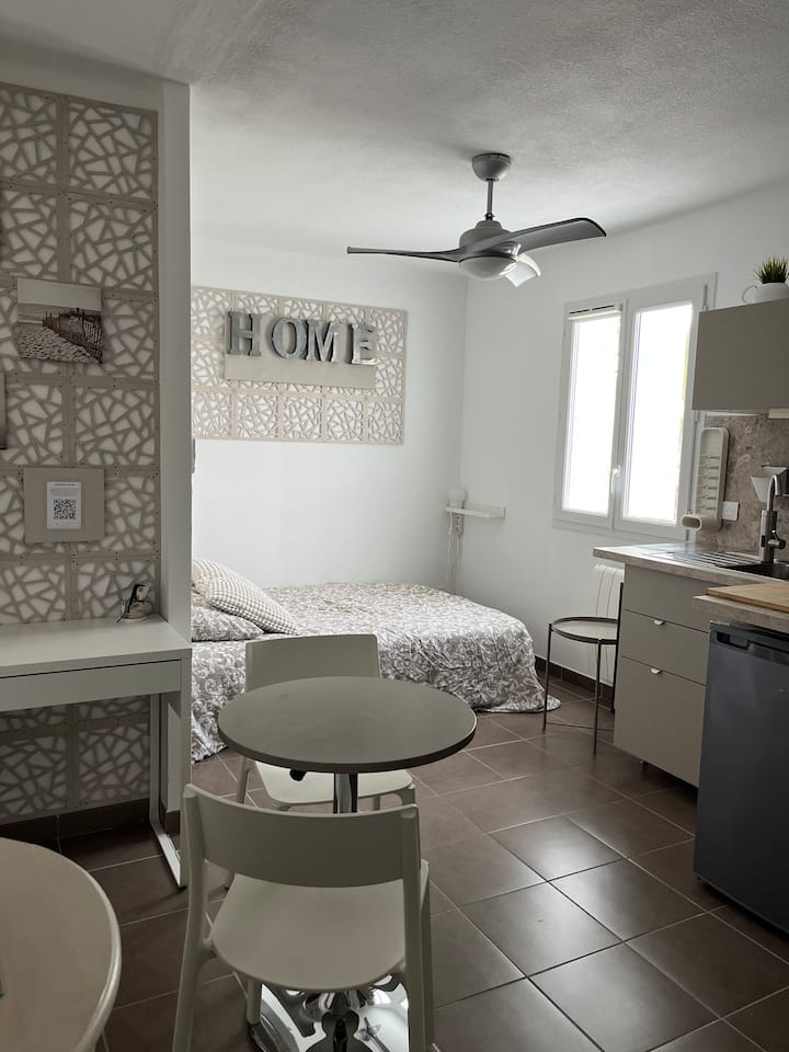 Studio 27 La Ciotat - OK Corral