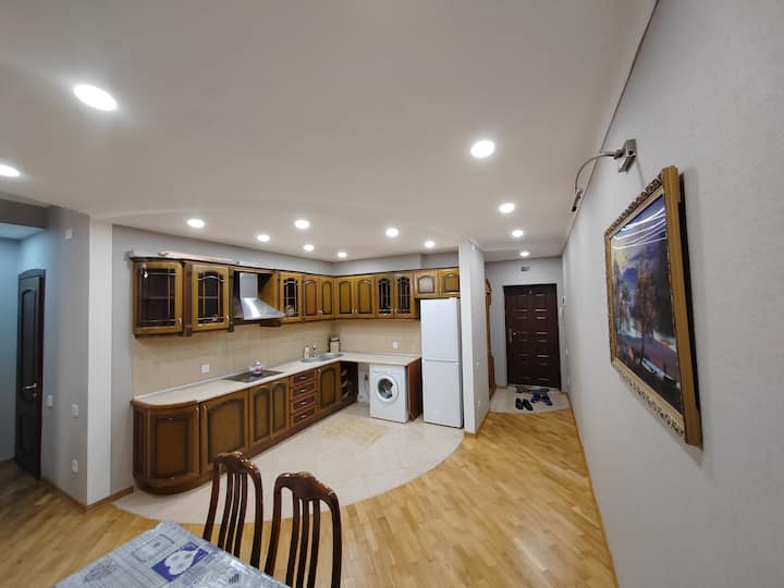 Cozy Aparment Near City Centre - Baku