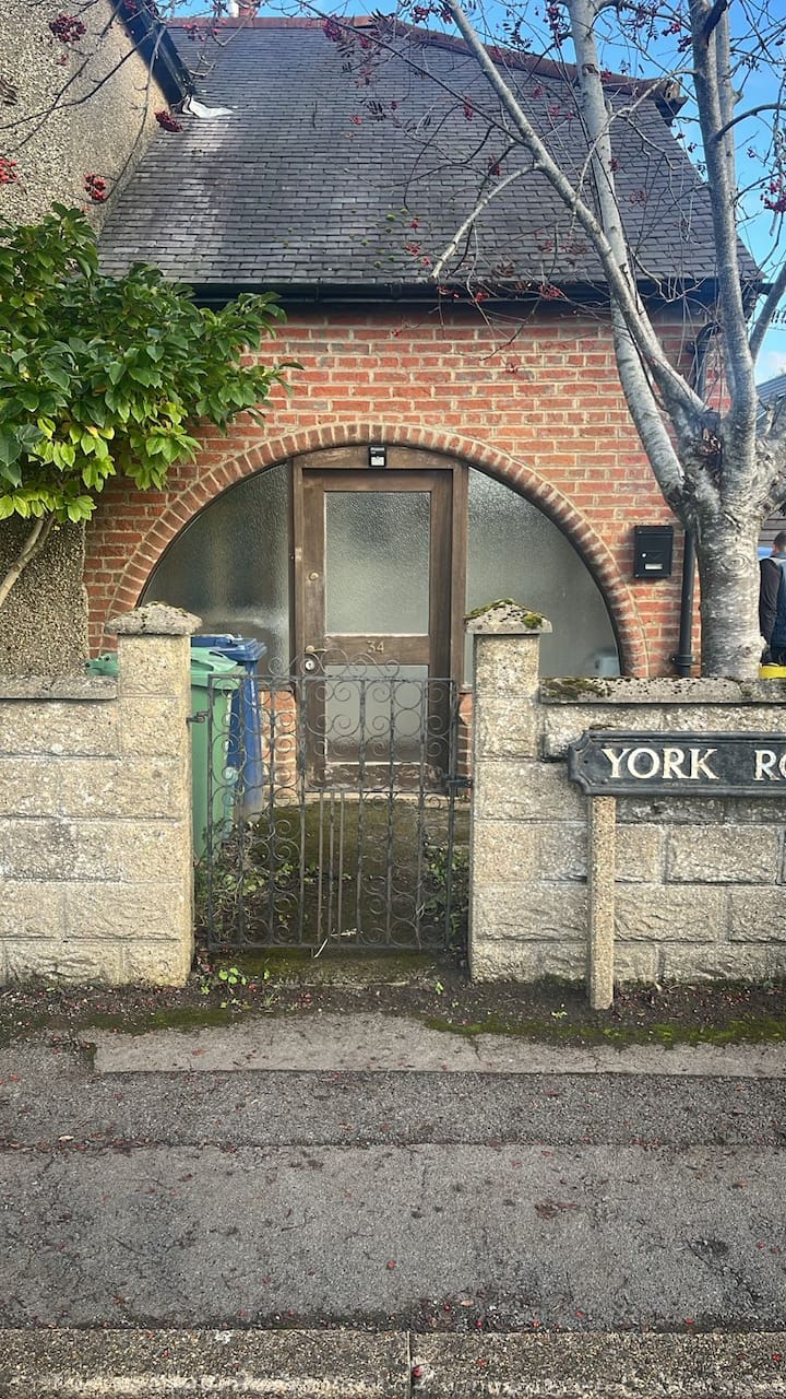 3 Bed Town House - Oxford