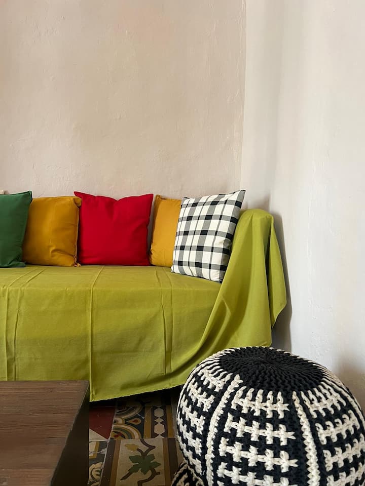 Appartamento Con Balcone - Bari