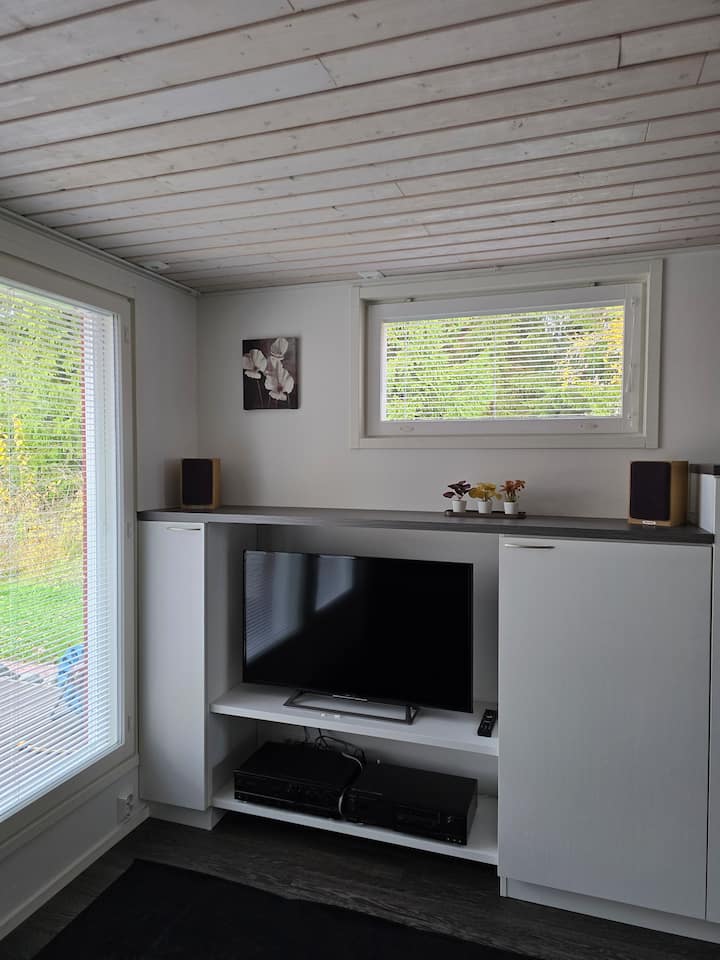 Yksiö Järven Rannalla Omakotitalon Yhteydessä - Etelä-Karjala