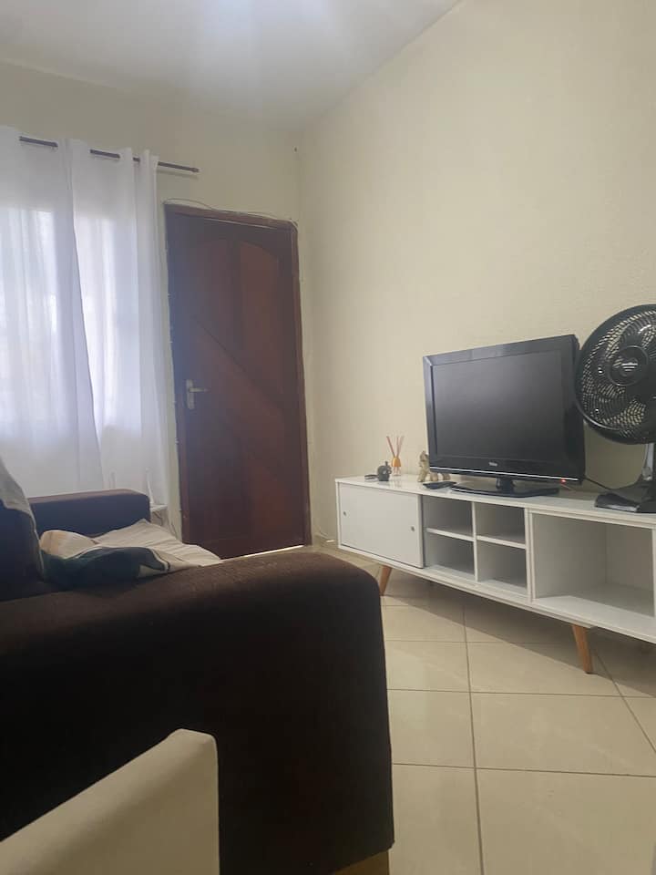 Casa Rio Das Ostras
10min A Pé Da Praia Cemitério. - Rio das Ostras