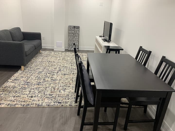 Newly Built 2 Bedroom Basement Apartment - Brampton