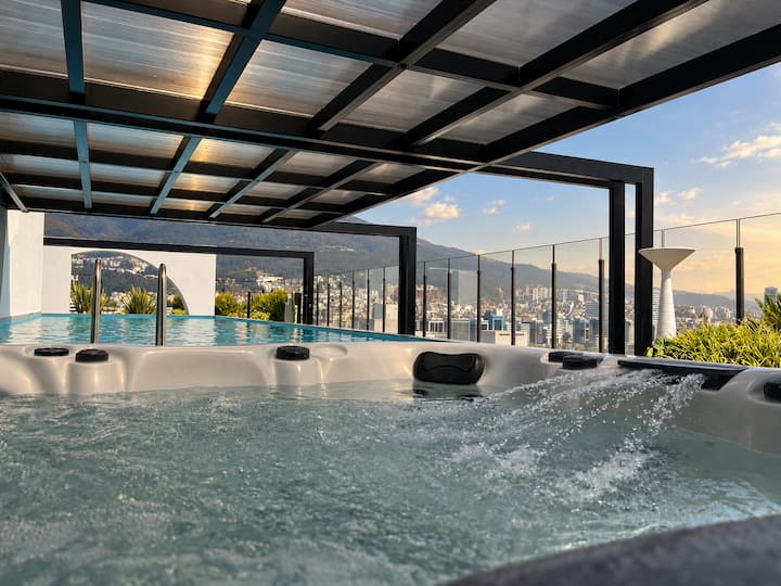 Acogedor Estudio En La Carolina, ¡Hermosa Vista! - Quito